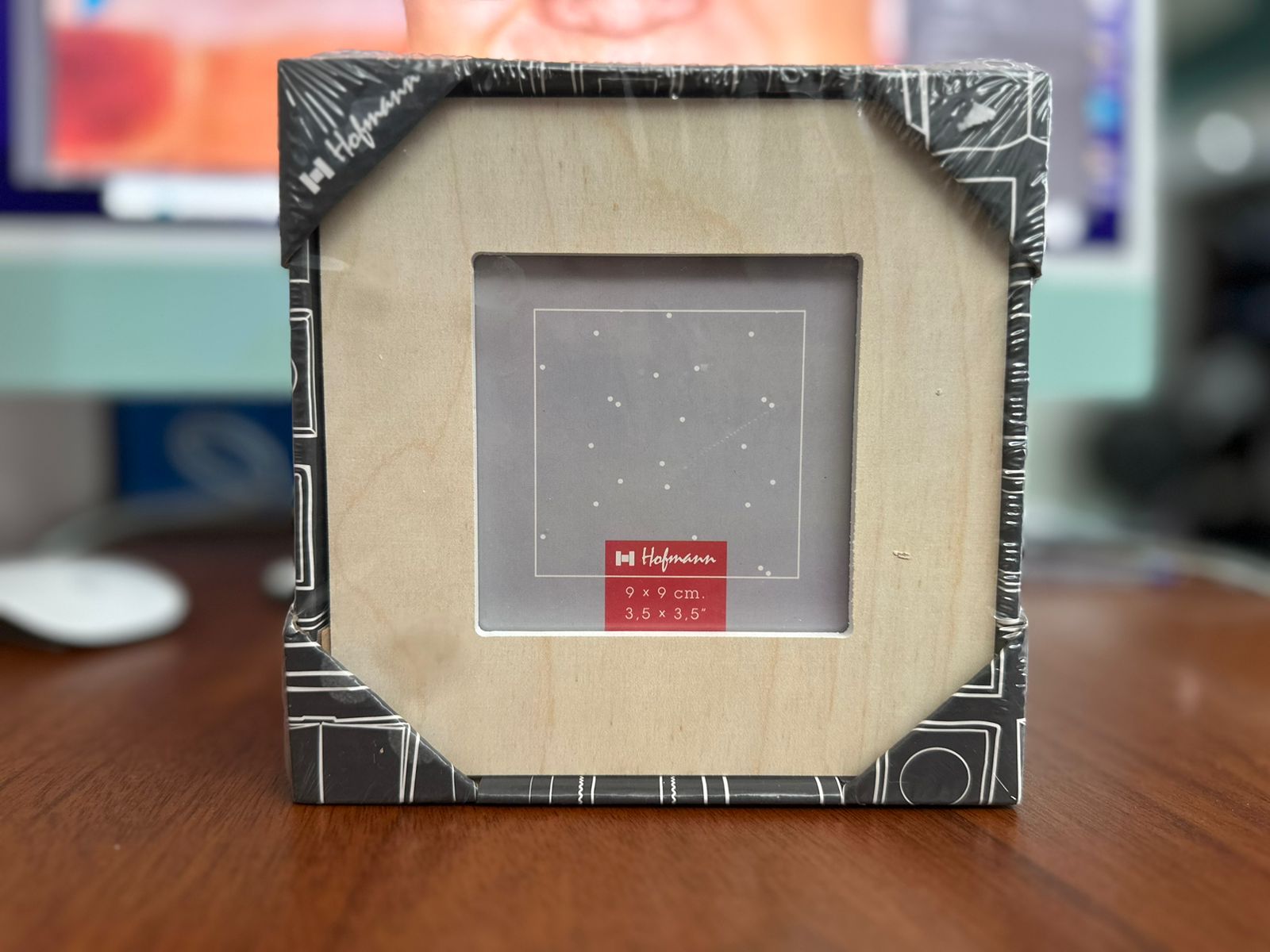 MARCO HOFMANN MOD 378 – LABORATORIOS VALLEJO